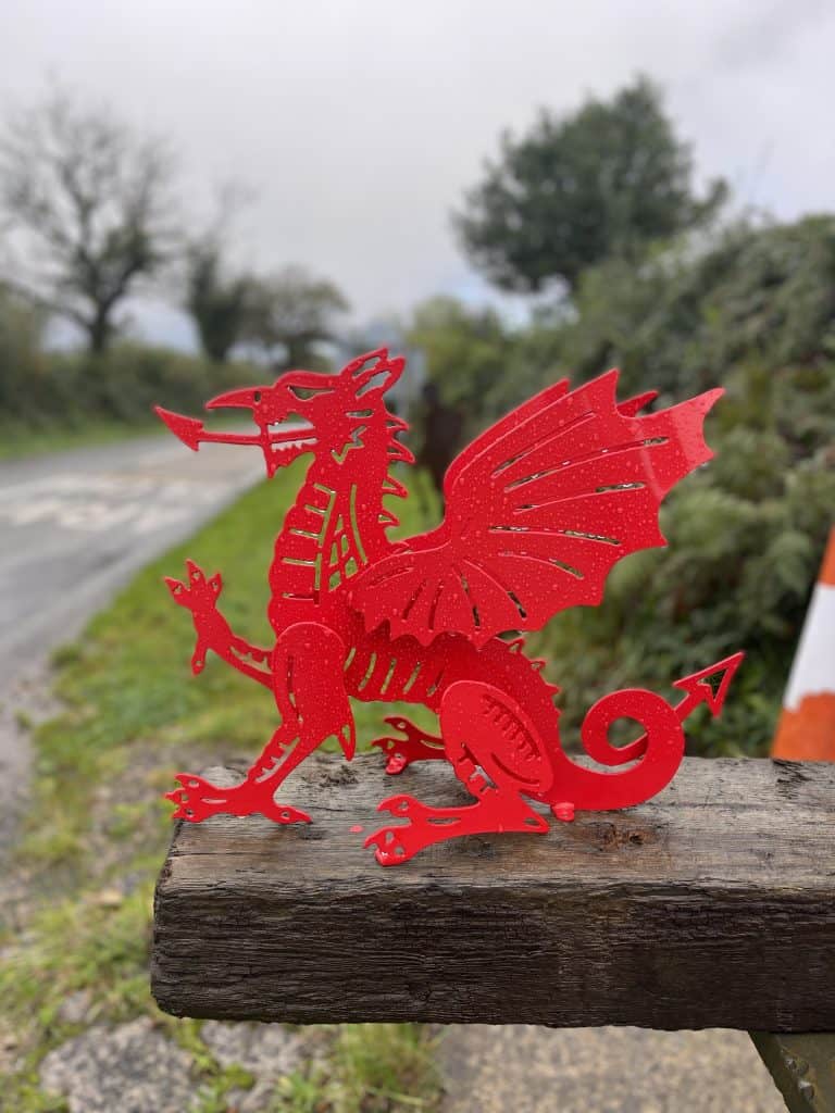 Sitting 3D Welsh Dragon – Dragon Signs Ltd
